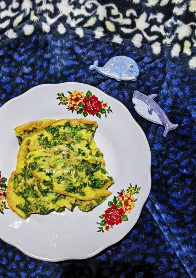 Resep Telur Dadar Bayam (Menu Toddler) oleh Nimas Ririn - Cookpad