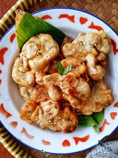 Resep Pisang Goreng Wijen Penyet oleh anif agustina - Cookpad