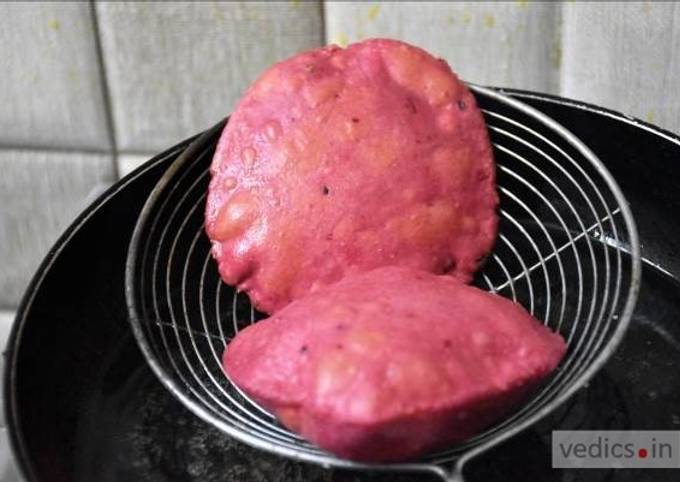 Beetroot puri recipe Recipe by Shubhra Ambuj - Cookpad