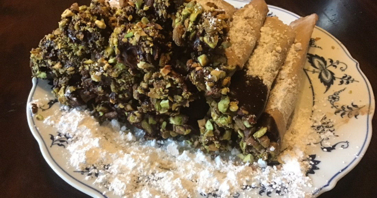 California Farm Baked Cannoli Cookies Recipe by Hobby Horseman