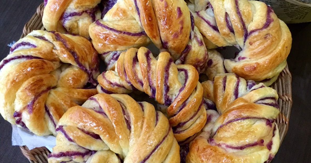 Resep Roti Spiral Ubi Ungu oleh Chewy Theopilus Tadoe - Cookpad