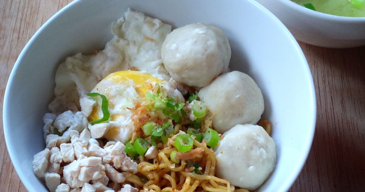 Resep chili oil noodle rumahan enak dan mudah - Cookpad