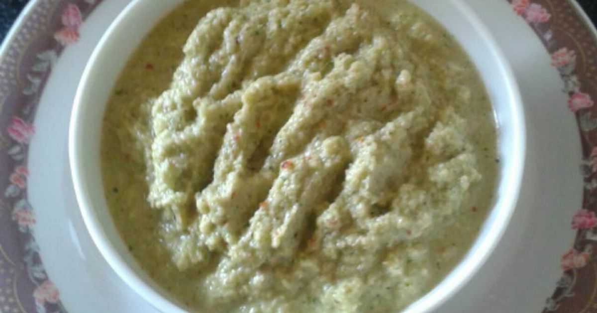 Coconut Green Chutney Recipe by Avni Arora - Cookpad