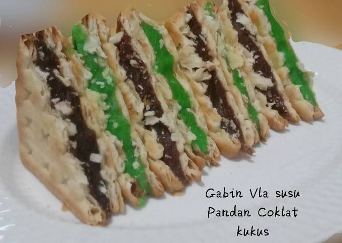 Resep Gabin Vla Susu Pandan Coklat Kukus oleh Santy Ummu Khansa - Cookpad