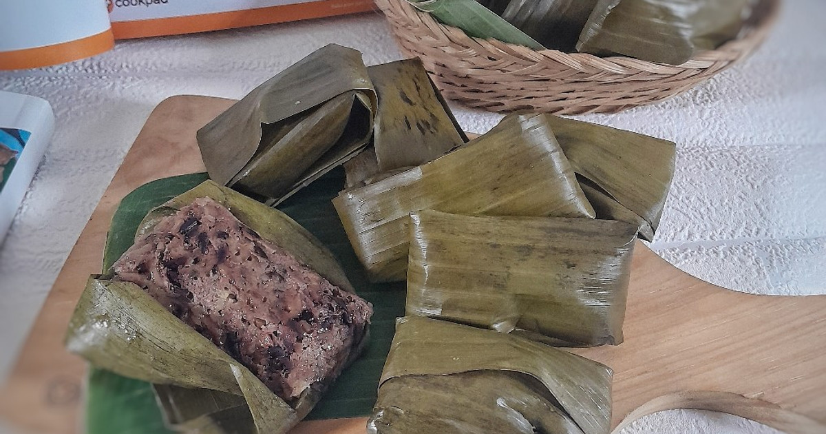 Resep Lapek Sagan (Pisang, Ketan Putih & Hitam) oleh Hadleny Kitchen ...