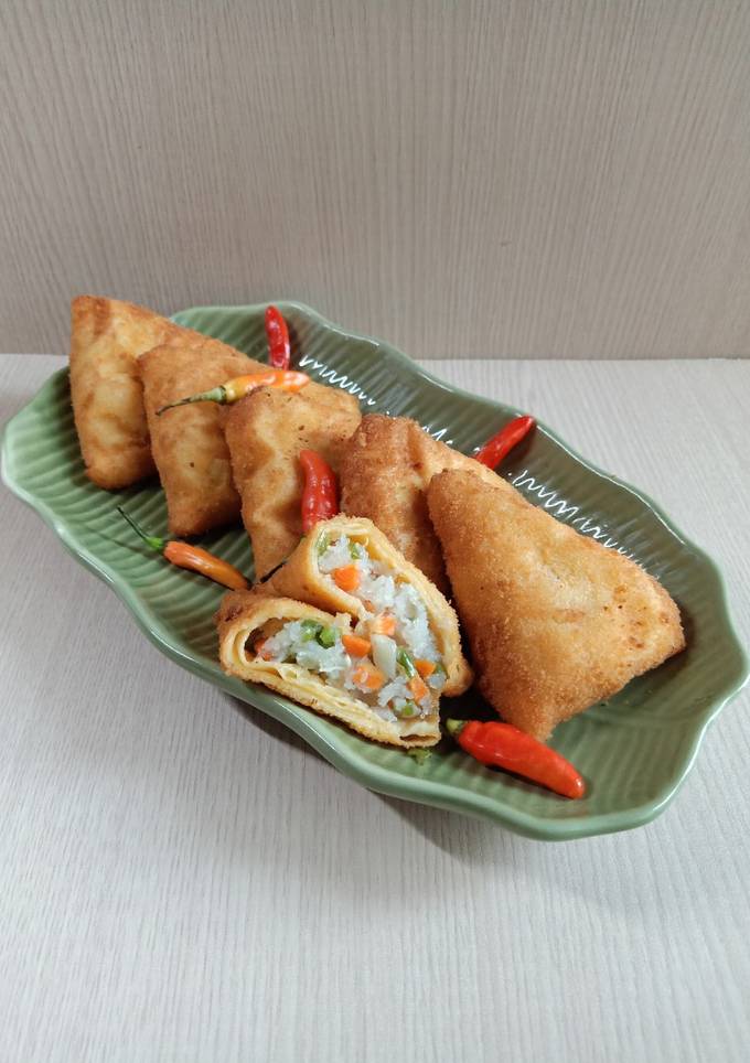 Resep Risoles Kampung Lipat Segitiga oleh Isnawati - Cookpad