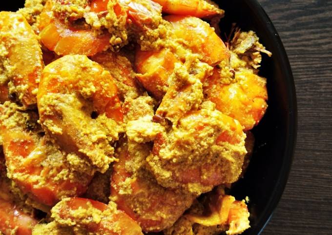 Chingri Posto (Prawns cooked in Poppy Paste) Recipe by Deepsikha ...