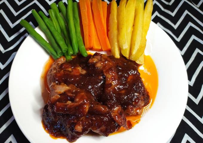 Resep Chicken steak saus bbq oleh Ayra Shirly - Cookpad