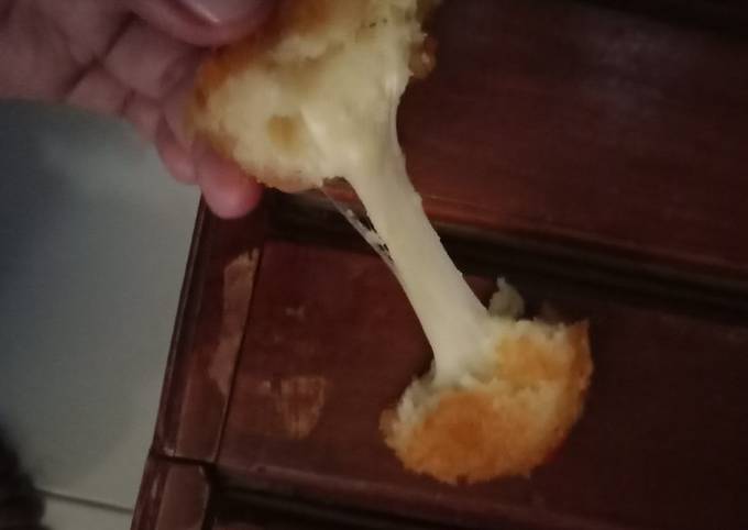 Resep Kentang keju mozarella oleh Desy M - Cookpad