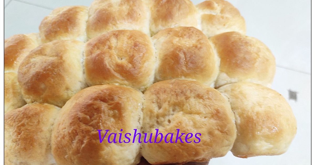 Laadi Pav Bread Recipe by Vaishali Suhas - Cookpad