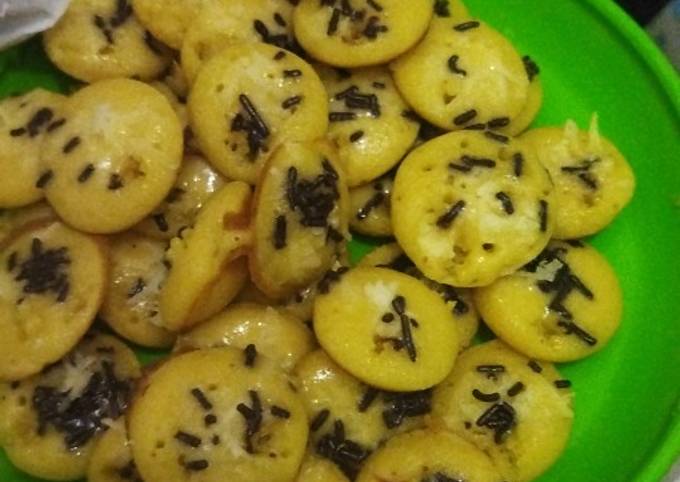Resep Kue cubit oleh Rizki Novianti - Cookpad