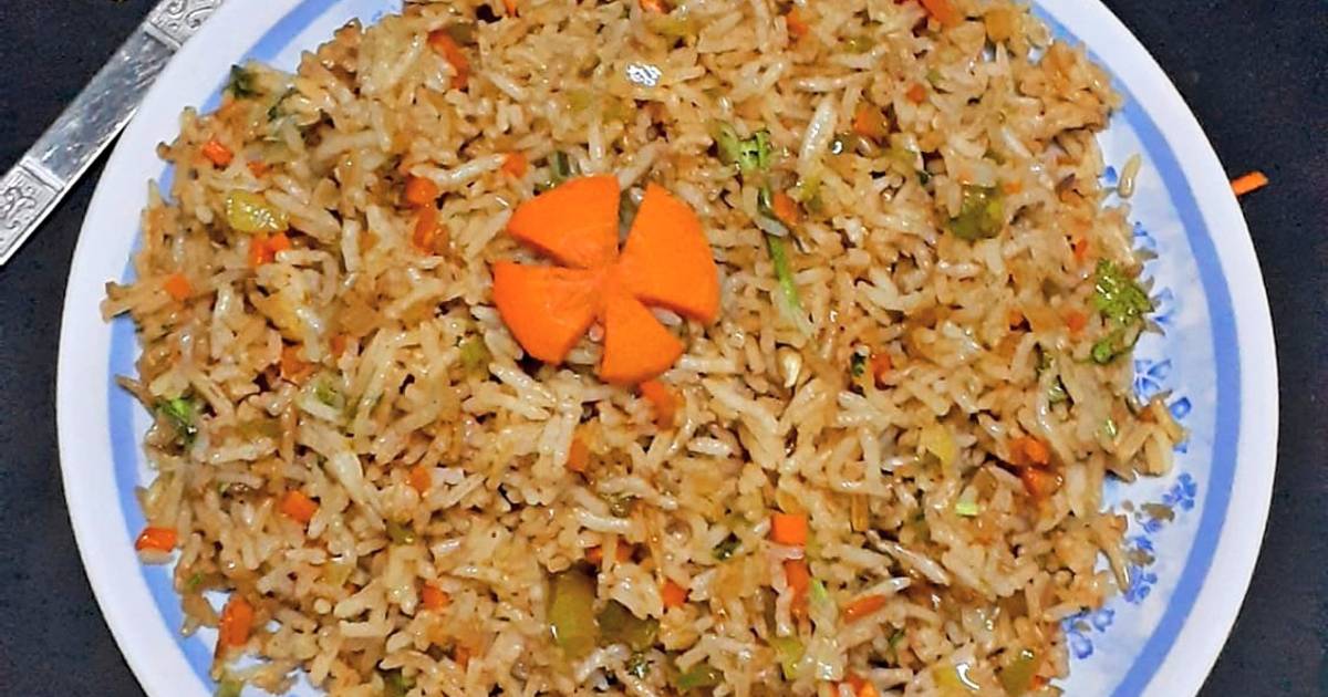 મેહુલ પ્રજાપતી કાનુડો દ્વારા રેસીપી વેજ ફ્રાઈડ રાઈસ (Veg Fried rice ...