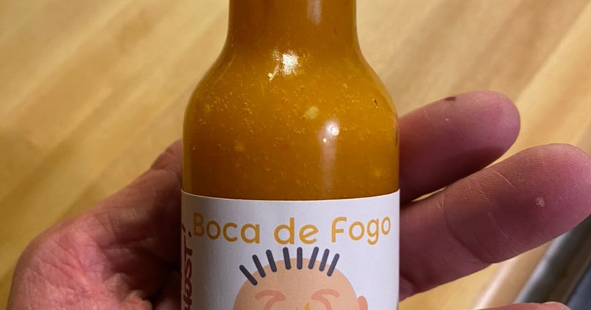 Pineapple Mango Ghost Pepper Hot Sauce (X Hot! 🔥) Recipe by Boca de Fogo