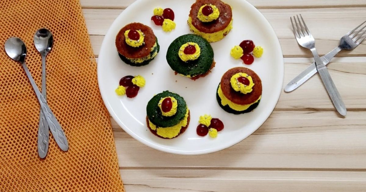 Coloured Idli Cake Sandwich Recipe by Rimple Kataria - Cookpad