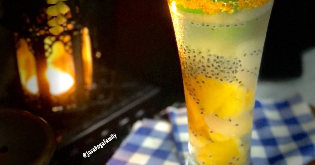 Resep 12. Es Buah Nanas Selasih oleh Evie Indriana - Cookpad