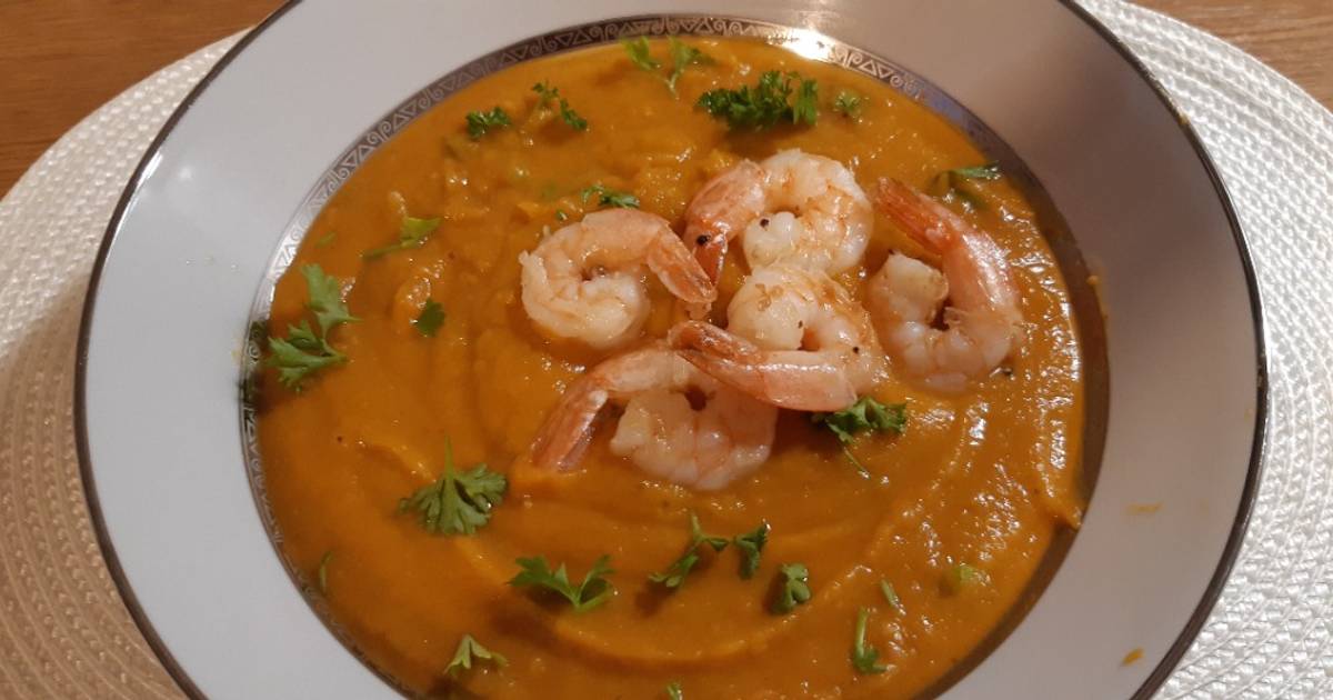 🥣Σούπα βελουτέ κολοκύθας και γλυκοπατάτας με γαρίδες Συνταγή από τον ...