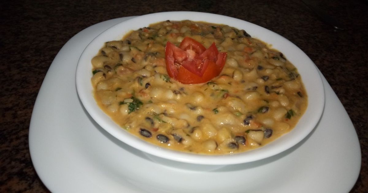 Maharage Ya Nazi #Author Marathon Recipe by Caroline Kawira - Cookpad