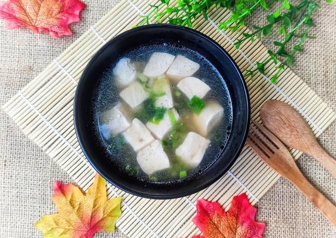 Resep Sup Tahu ala Hokben (Clear Soup) oleh Enik Sulistyawati - Cookpad