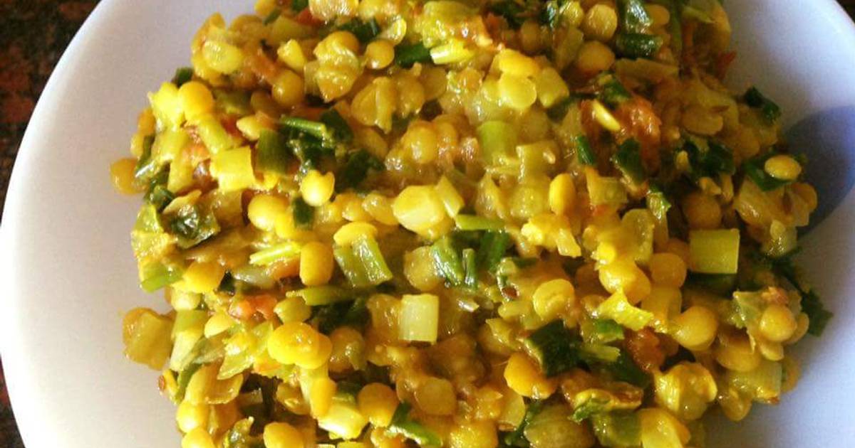Pyazpatti dal sabzi Recipe by Asifa Kouser - Cookpad