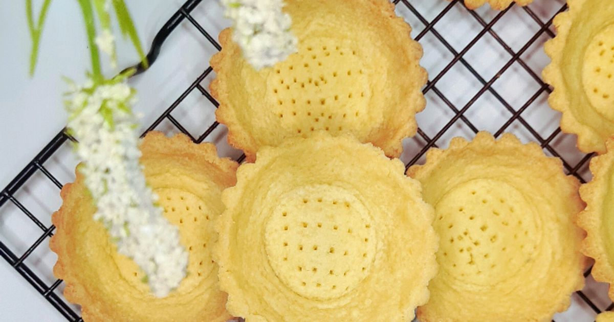 Resep Pie Crust (Kulit Pie) Renyah Dan Kokoh oleh Mrs. Ferdi - Cookpad
