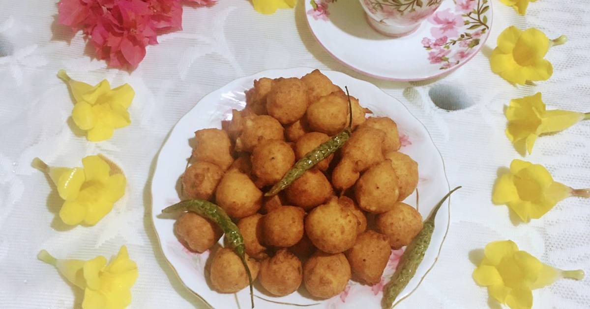 Urad Dal FULURI / Fritters Recipe by Sudipa Gope - Cookpad