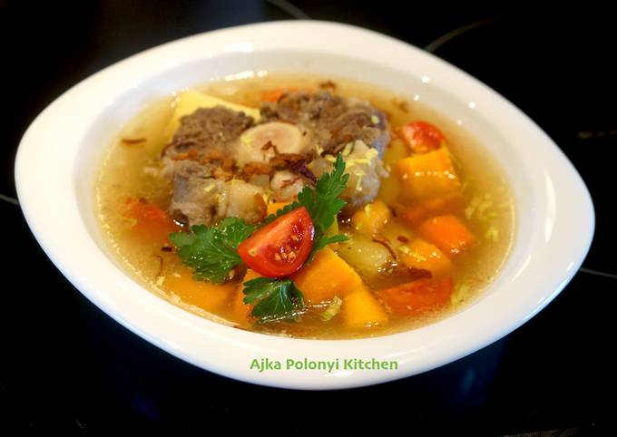 Resep Sup Buntut /Oxtail Soup oleh Ajka Kitchen - Cookpad