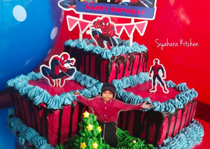Resep B-Day Cake Spiderman Model Sudut oleh Syahara Kitchen - Cookpad