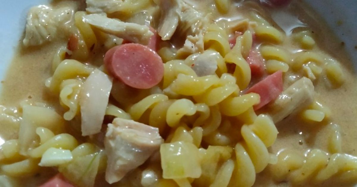 Resep Stup Makaroni Simple Pasta Spiral oleh Lu'lu Atin Nafisa - Cookpad