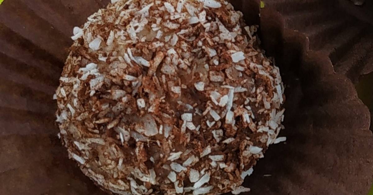 Bolas fit de queso crema, crema de cacahuate y avellanas Receta de ...