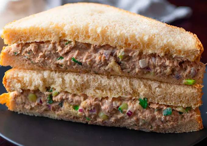 Sandes de Atum Receita por Alessandra - Cookpad