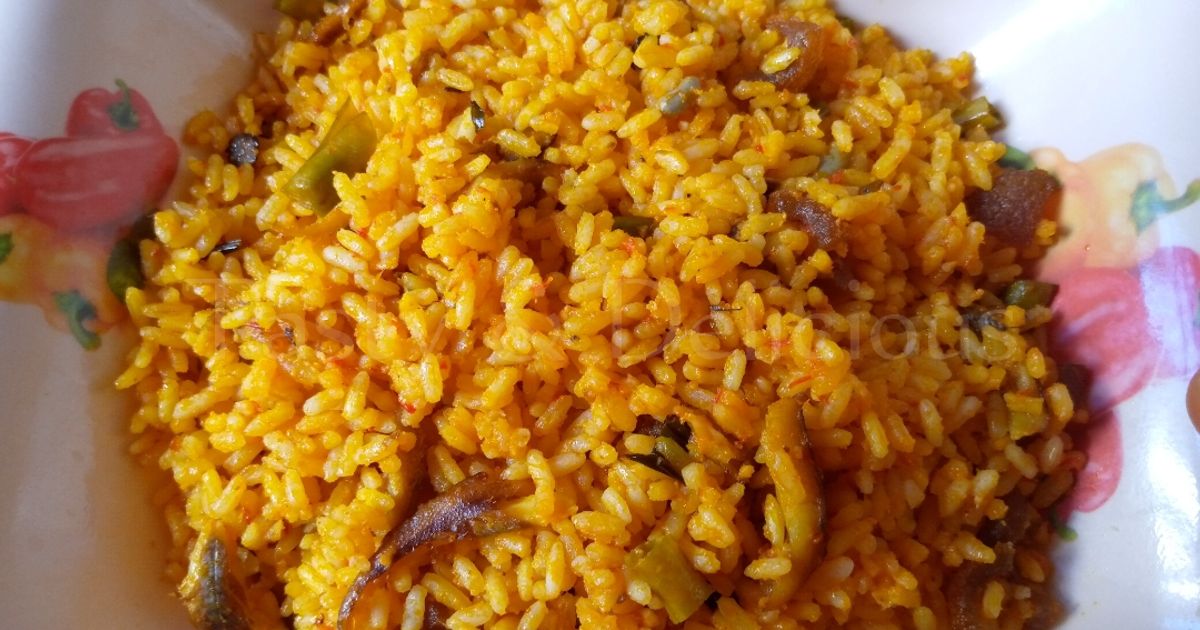 Native Jollof Rice Recipe by Tasty & Delicious - Cookpad