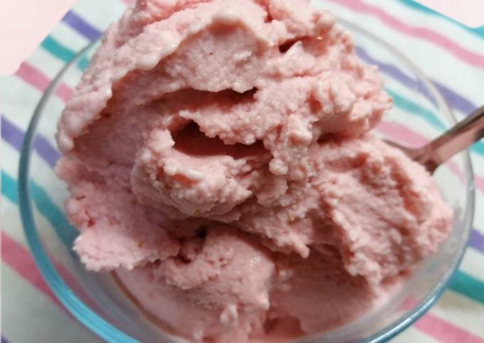 Helado de frutilla 🍓 Receta de Kjh- Cookpad