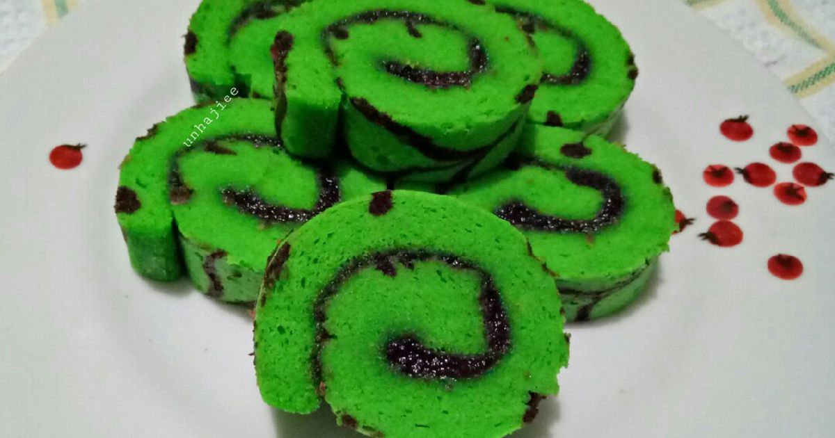 Resep Bolu Gulung Pandan Mini oleh Unhajiee - Cookpad