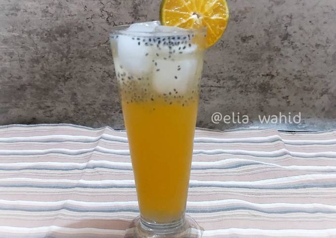 Resep Es Jeruk Selasih oleh Elia Wahid - Cookpad