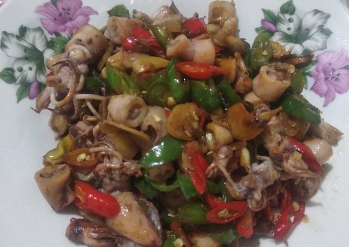 Resep Cumi cabe ijo merah oleh Has Tuti - Cookpad