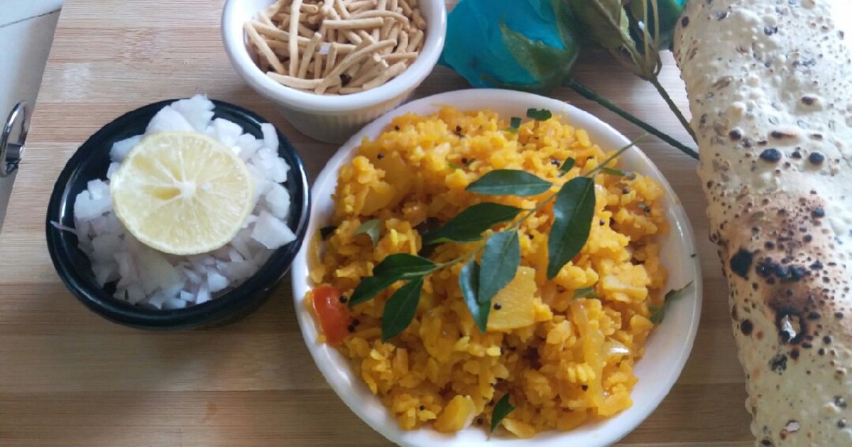 Kanda Masala Poha Recipe by Deepa Totlani - Cookpad