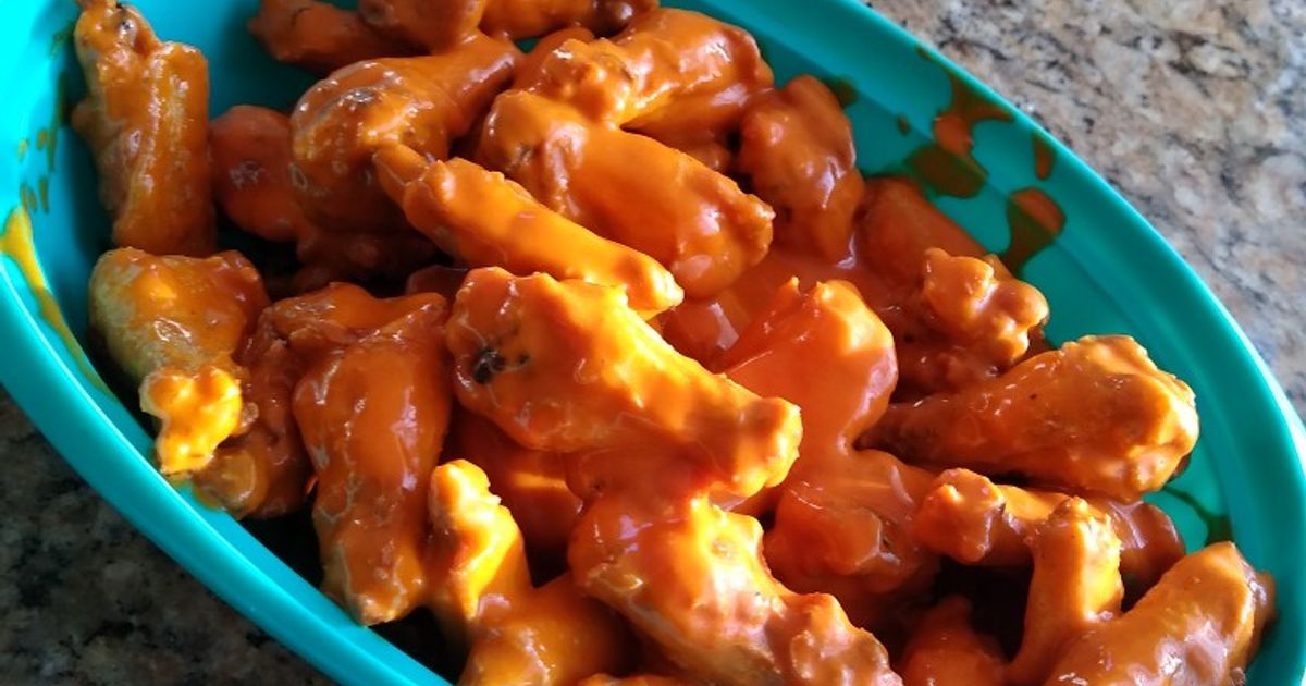 Alitas De Pollo Estilo Buffalo (Buffalo Wings) Receta de J.C- Cookpad