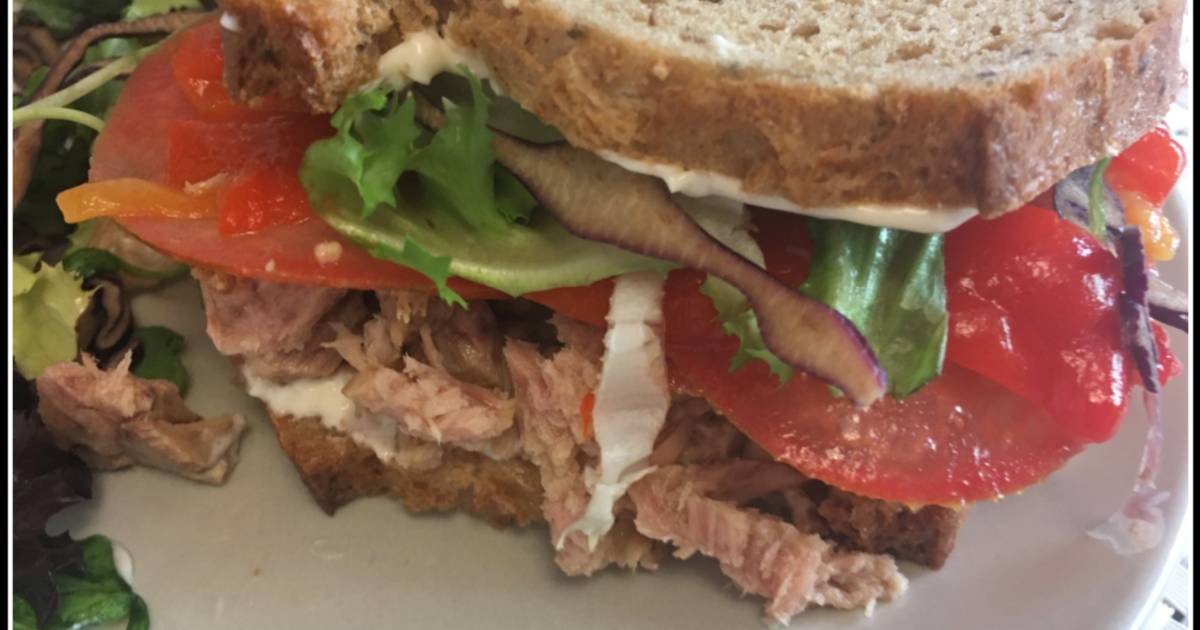 Bocadillo de pan integral con atún Receta de La cocina de Silvia- Cookpad