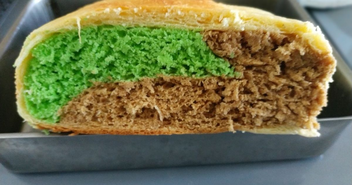 Resep Roti Tawar Pandan Moca oleh B_ririn - Cookpad