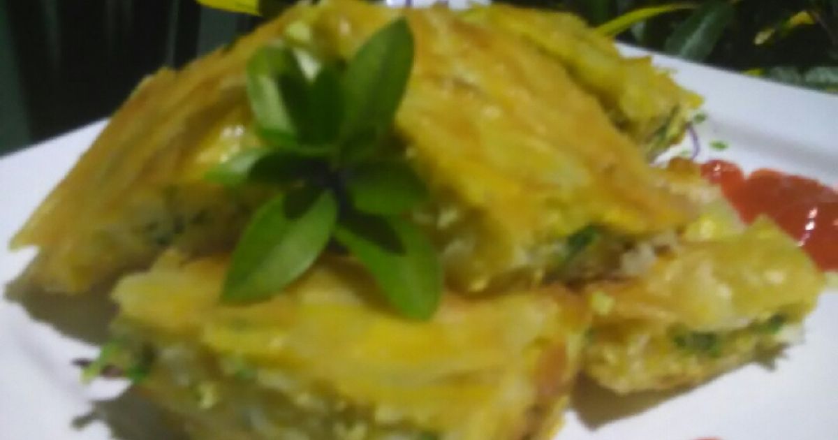 Resep Baklor Alias Martabak Telor oleh Mama Rakha Fakhri - Cookpad