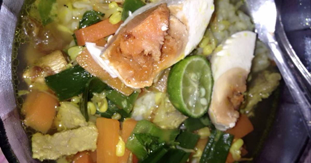 Resep Soto daging sayur campur telor asin oleh Wina - Cookpad