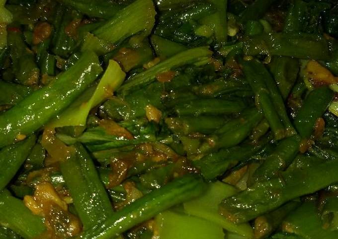 Resep Tumis pokcay + kacang panjang oleh Atmi Queen - Cookpad
