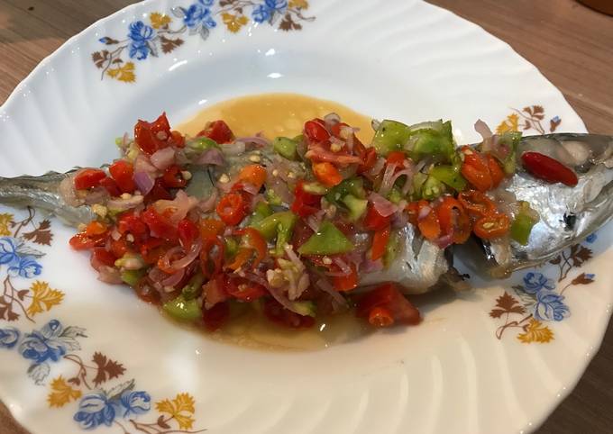 Resep Ikan tude sambal dabu dabu oleh Emma - Cookpad