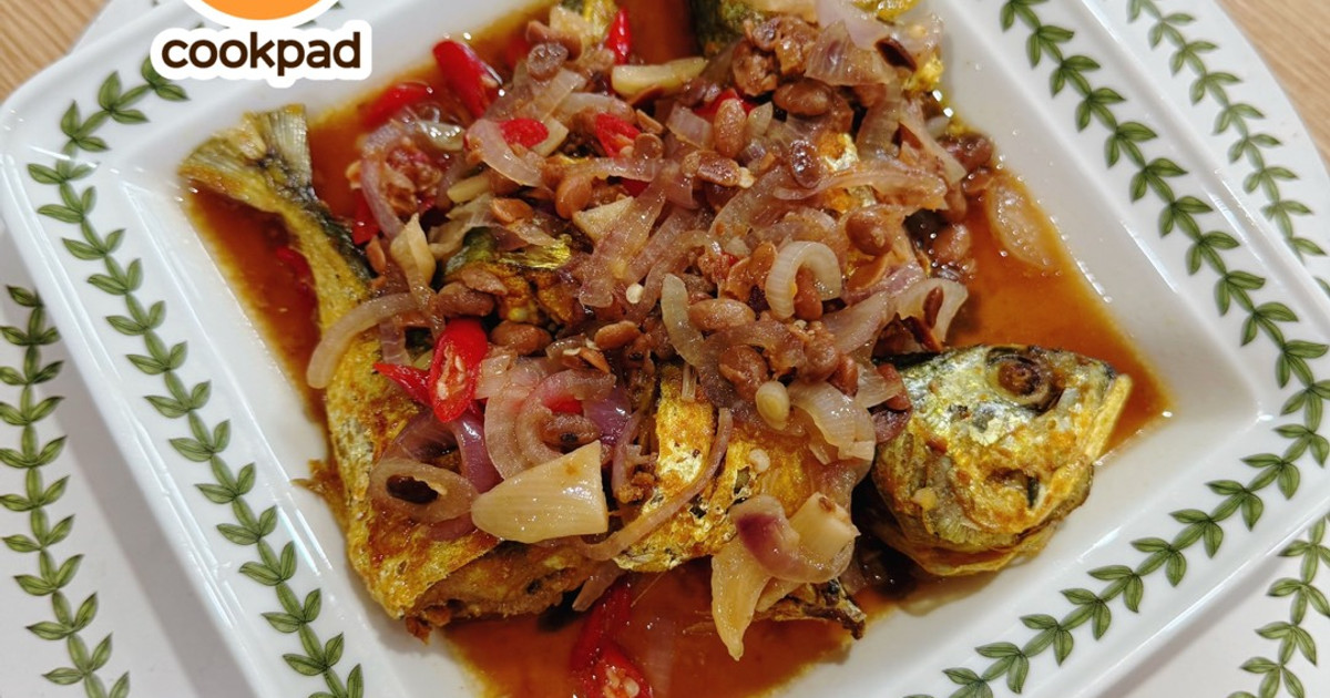 Resipi 👩‍🍳Ikan Kembung Masak Tauchu 6 Bahan oleh Mahadiah - Cookpad