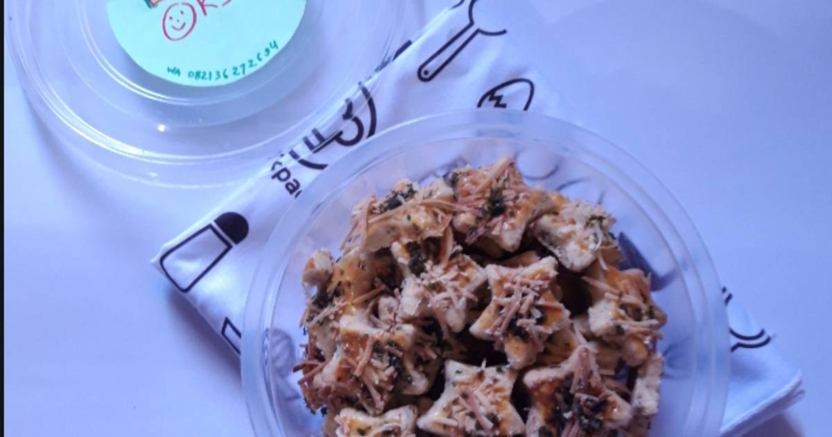 Resep Garlic Cheese Cookies oleh Sri suharyaningsih - Cookpad
