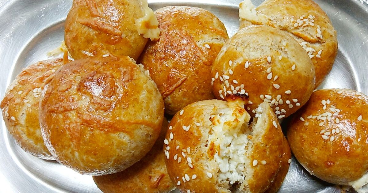Αφράτα Τυροψωμάκια με αλεύρι ολικής και χωριάτικο!!!! Συνταγή από τον ...