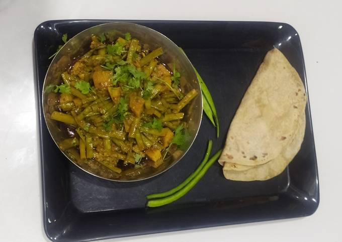 Gawar potato sabji Recipe by pinal Patel - Cookpad
