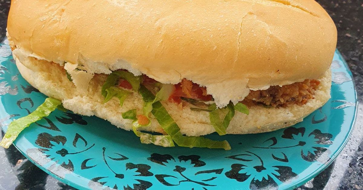 Zinger Sandwich Better Than Store Bought 😍 Recipe by Manal Ali