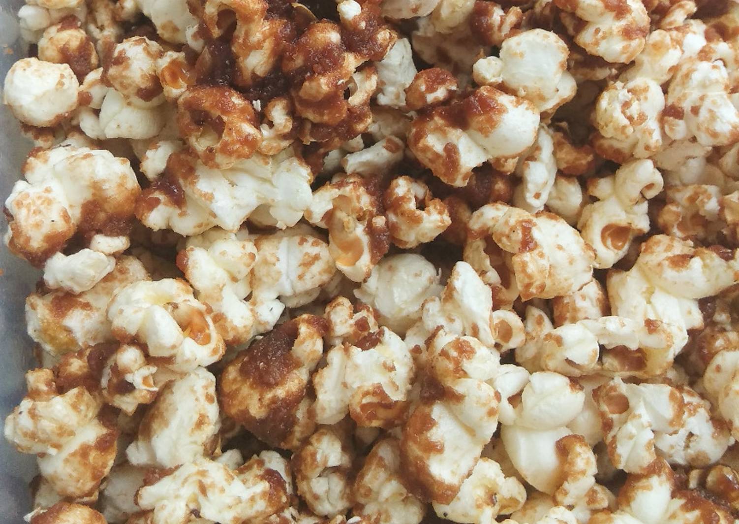 Resep Popcorn gula coklat homemade oleh Trianna - Cookpad