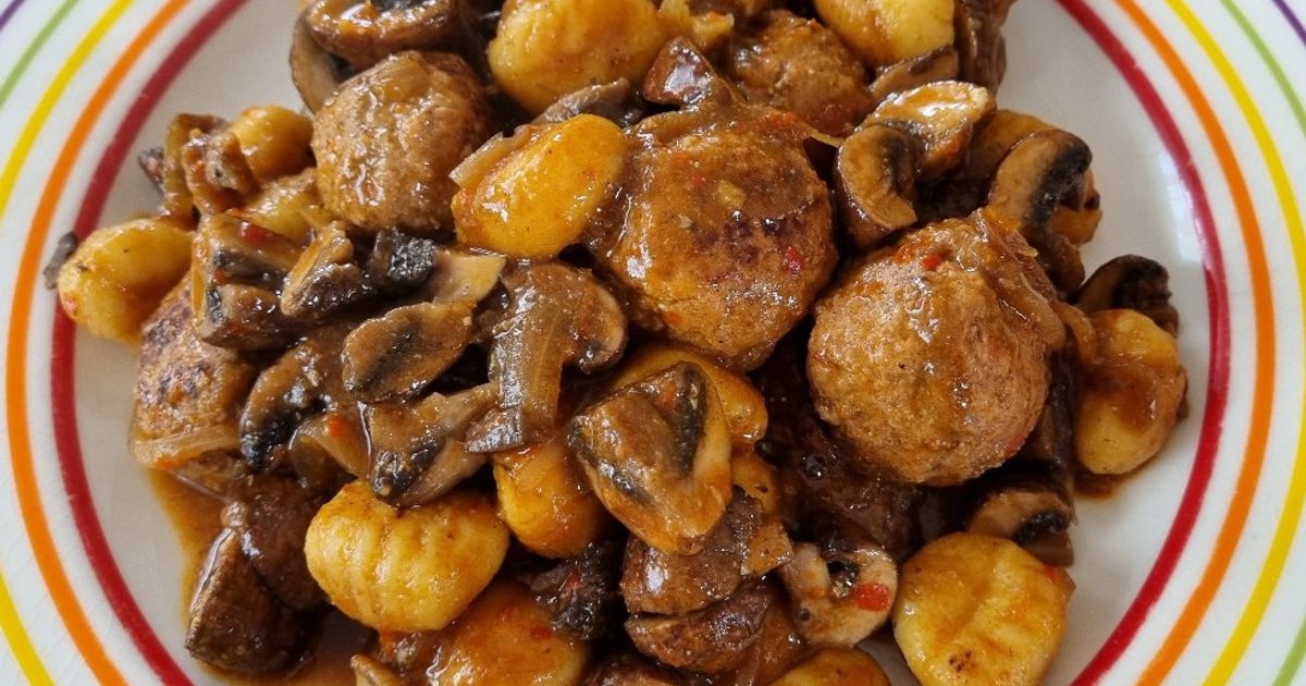 Hackbällchenpfanne Mit Gnocchi Rezept von Manni Born - Cookpad